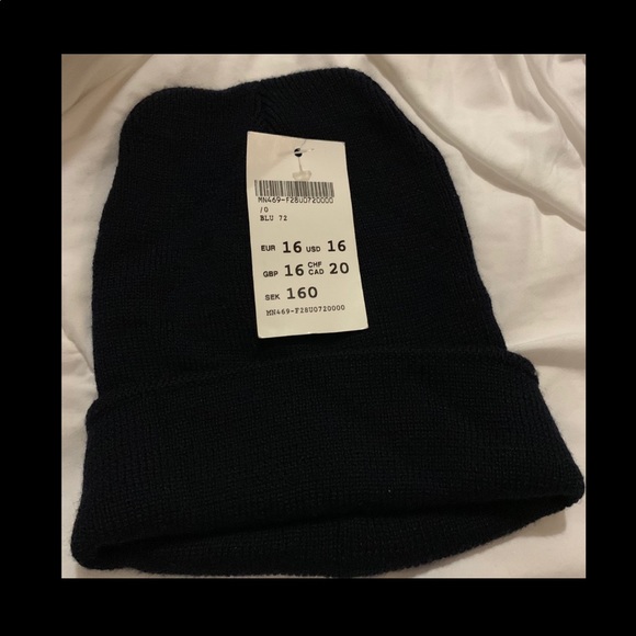 Brandy Melville | Other | Nwt Dark Navy Blue Bonnet | Poshmark